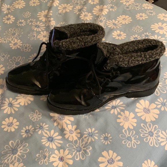 Valley Lane | Shoes | Size 1 Black Boots | Poshmark